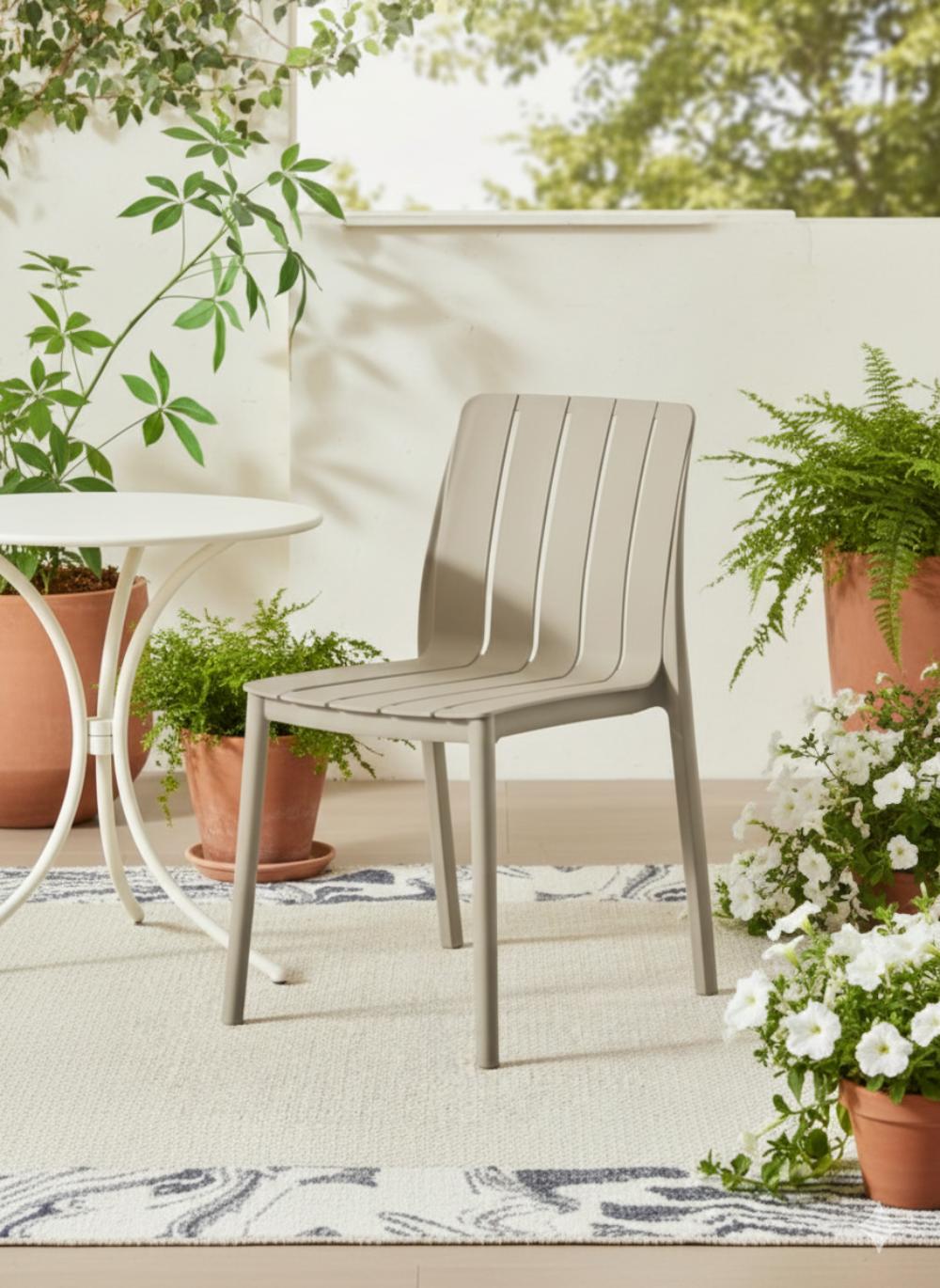 Silla Alice, Taupe, Con espaldar y diseño minimalista - Madecentro